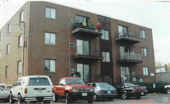 Walando - 25 Orlando St Mattapan, MA 02126 | Apartments.com