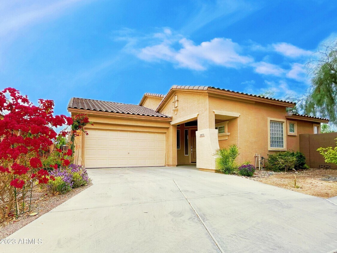 3975 E Pollack St, Phoenix, AZ 85042 - House Rental in Phoenix, AZ ...