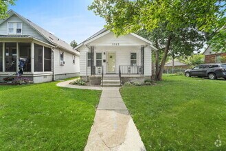 Marion Manor Apartments for Rent with Hardwood Floors - Lincoln Park ...