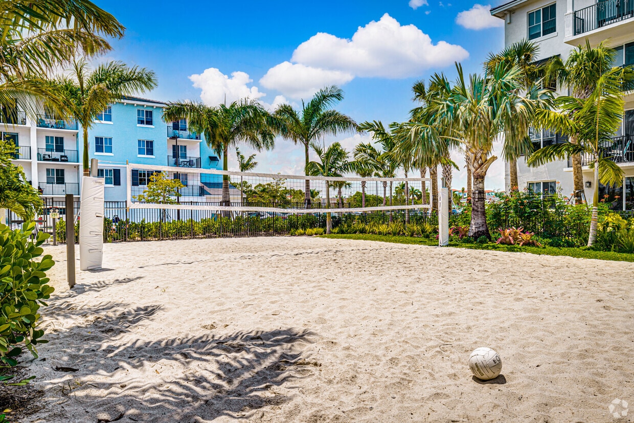 Sea Lofts at Boynton Village - 600 Sealofts Dr Boynton Beach, FL 33426 ...