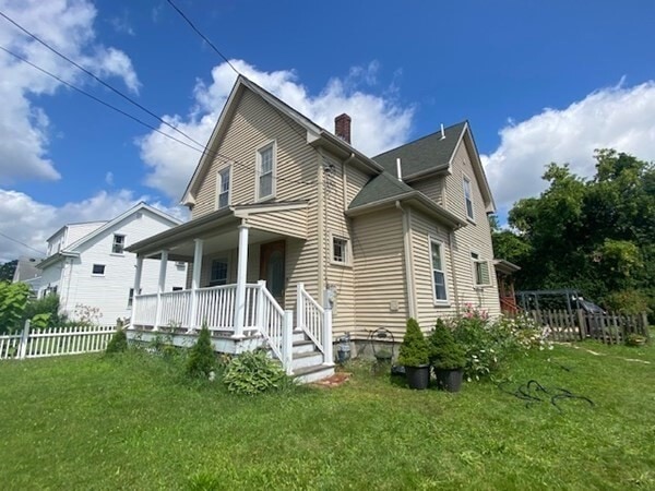9 John St, Milford, MA 01757 - House Rental in Milford, MA | Apartments.com