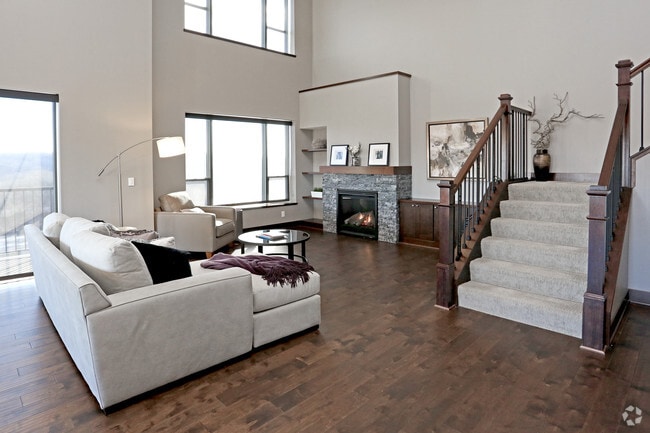 Victoria Park and V2 Apartments - 740 Victoria St S Saint Paul, MN ...
