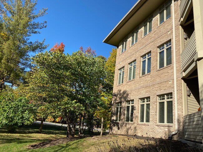 Pinnacle on Meridian - Apartments in Indianapolis, IN | Apartments.com
