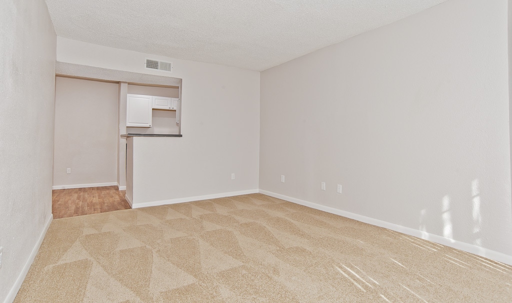 Aden Crest Ft. Worth - 2200 Aden Rd Fort Worth, TX 76116 | Apartments.com