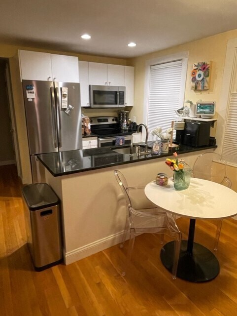 26 Billings St Unit Sharon Guest House, Sharon, MA 02067 - Apartments ...