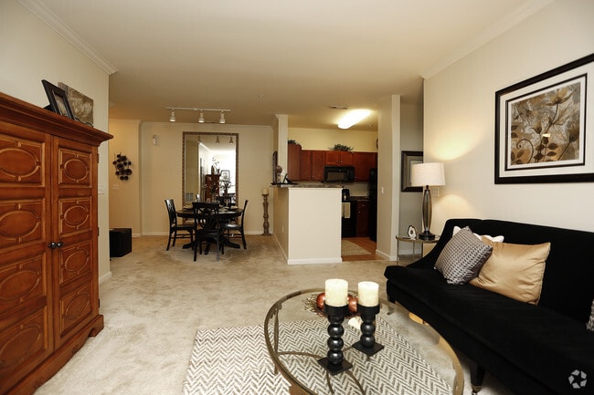 Hamilton Green Apartments - Andover, MA | Apartments.com