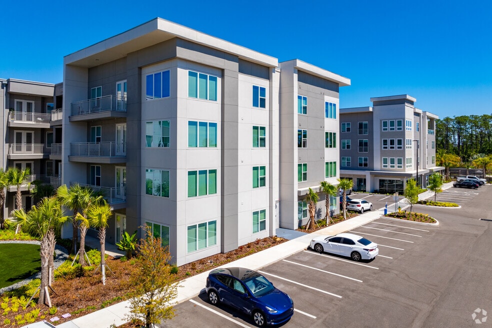 Apartments For Rent Near Valencia College Lake Nona Campus - Orlando, FL