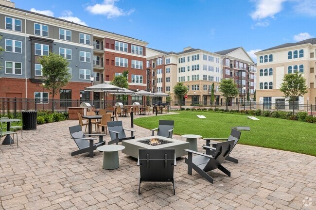 Apartments for Rent in Fairfax VA - 1,094 Rentals | Apartments.com