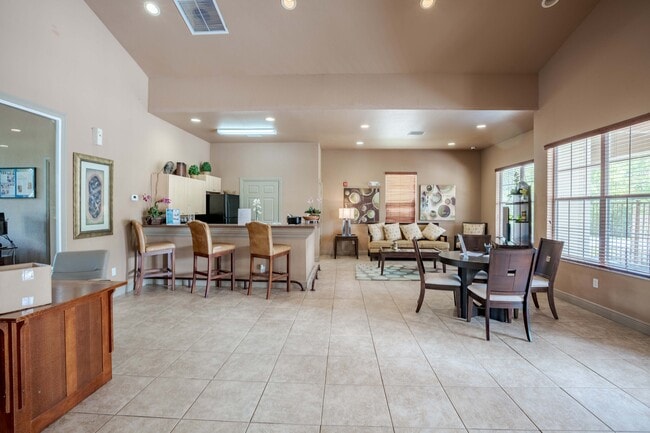 Apartments for Rent with Wheelchair Access Near Chestnut Ridge ...