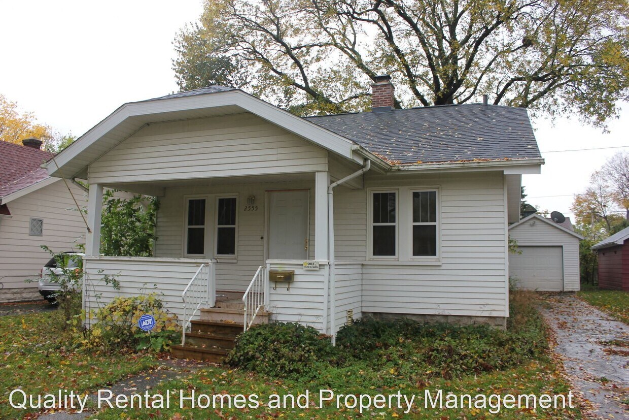 2555 Paducah St, Flint, MI 48504 - House Rental in Flint, MI ...