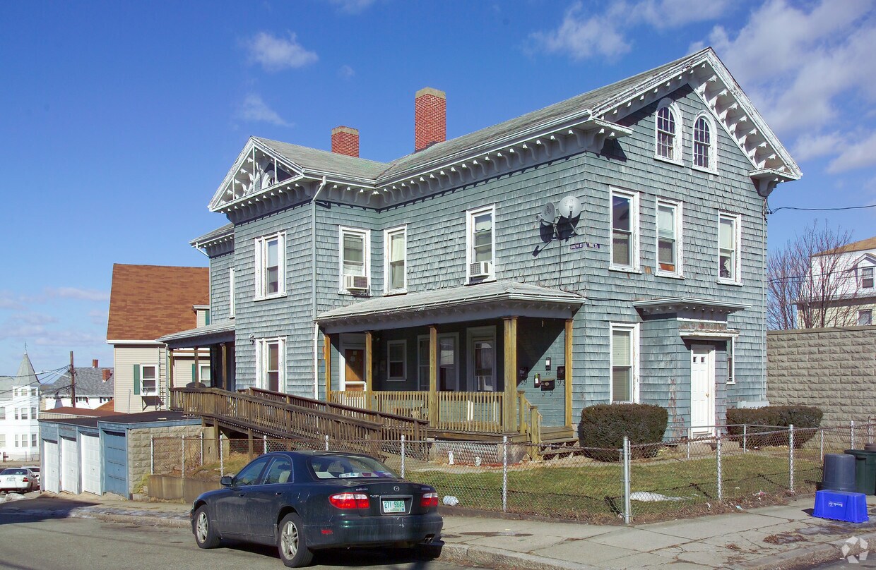 44 South St, Fall River, MA 02721 - 44 South St Fall River, MA 02721 ...