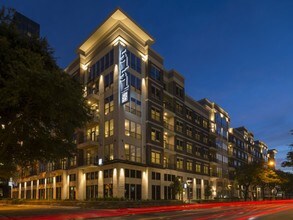 Alexan 5151 Rentals - Houston, TX | Apartments.com