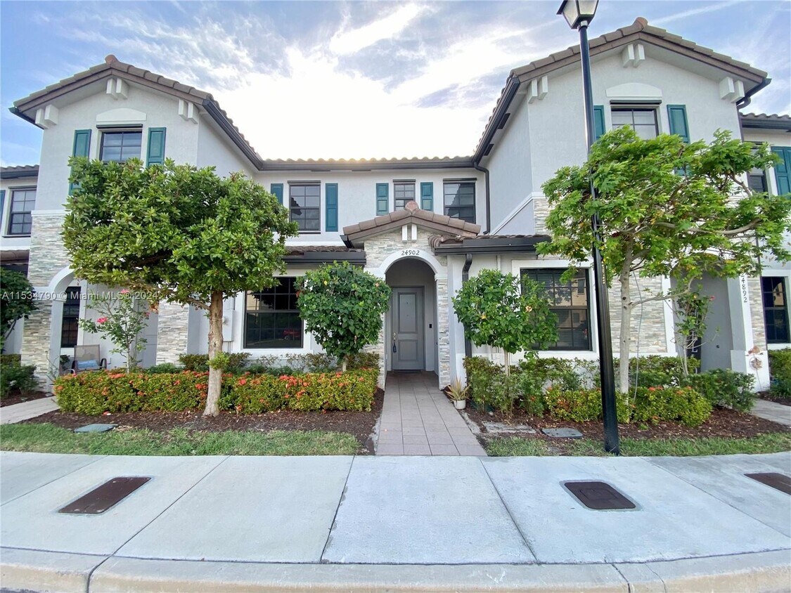 24902 SW 114Th Ave, Princeton, FL 33032 - Townhome Rentals in Princeton ...