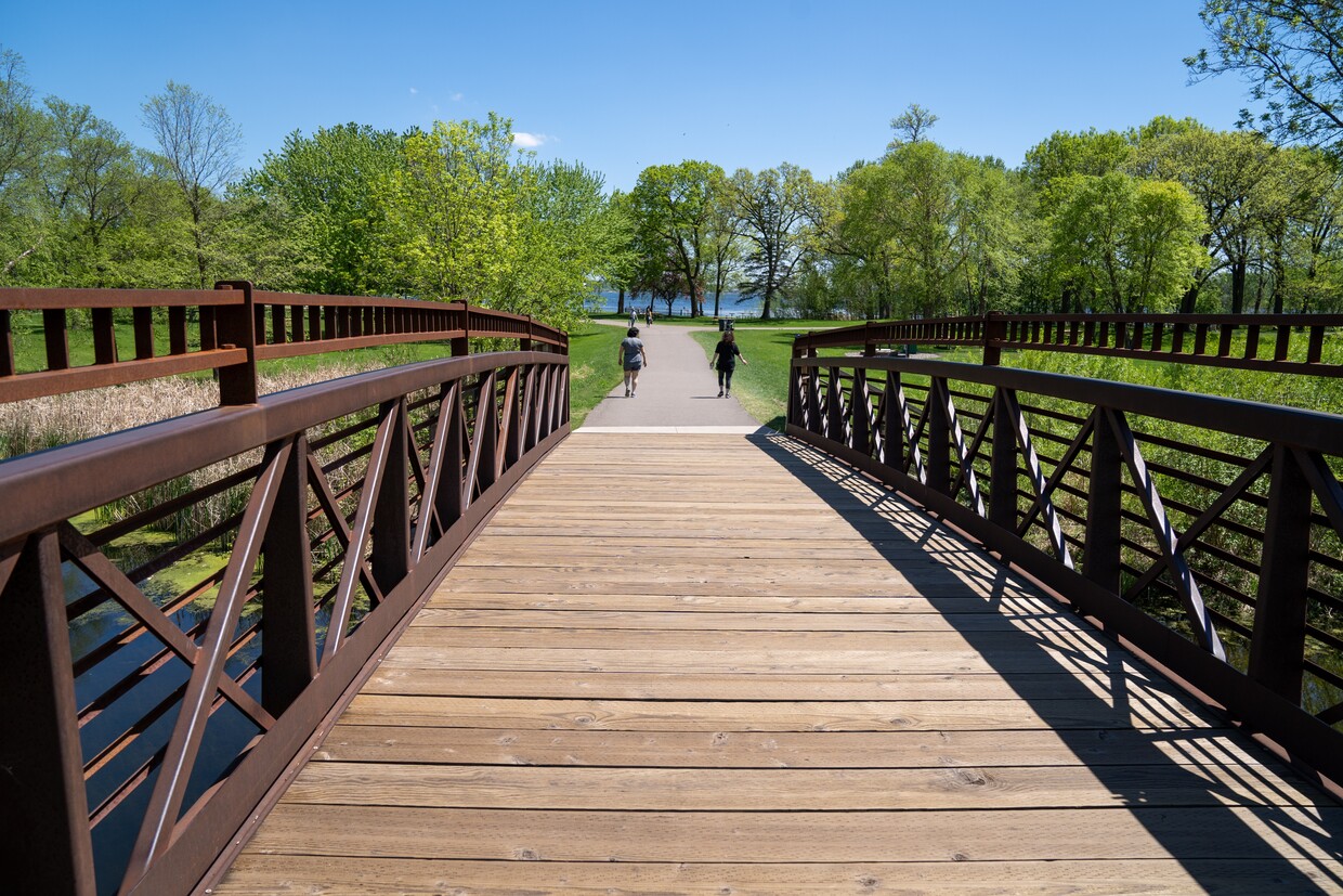 Wren on the Creek - 10010 6th Ave N Plymouth, MN 55441 | Apartments.com