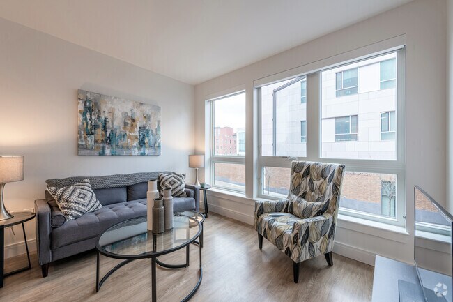 Chestnut Commons - Apartments in Providence, RI | Apartments.com