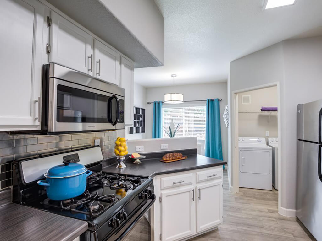 Collage Apartment Homes - 6100 Carmen Blvd Las Vegas, NV 89108 ...