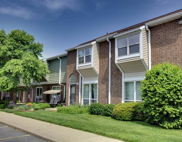 Apartments In Savoy Il