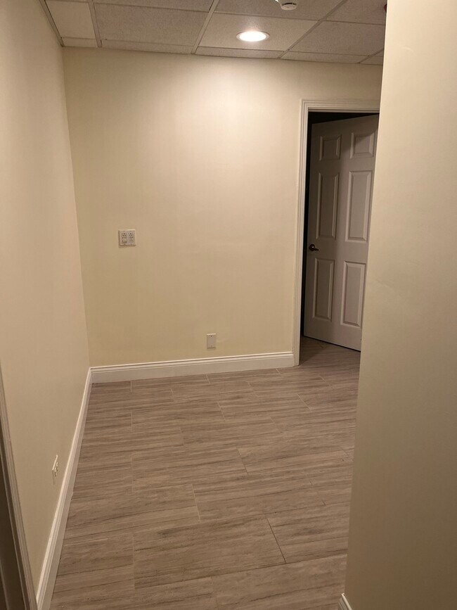 444 Green Bay Rd Unit 0, Kenilworth, IL 60043 - Condo for Rent in ...