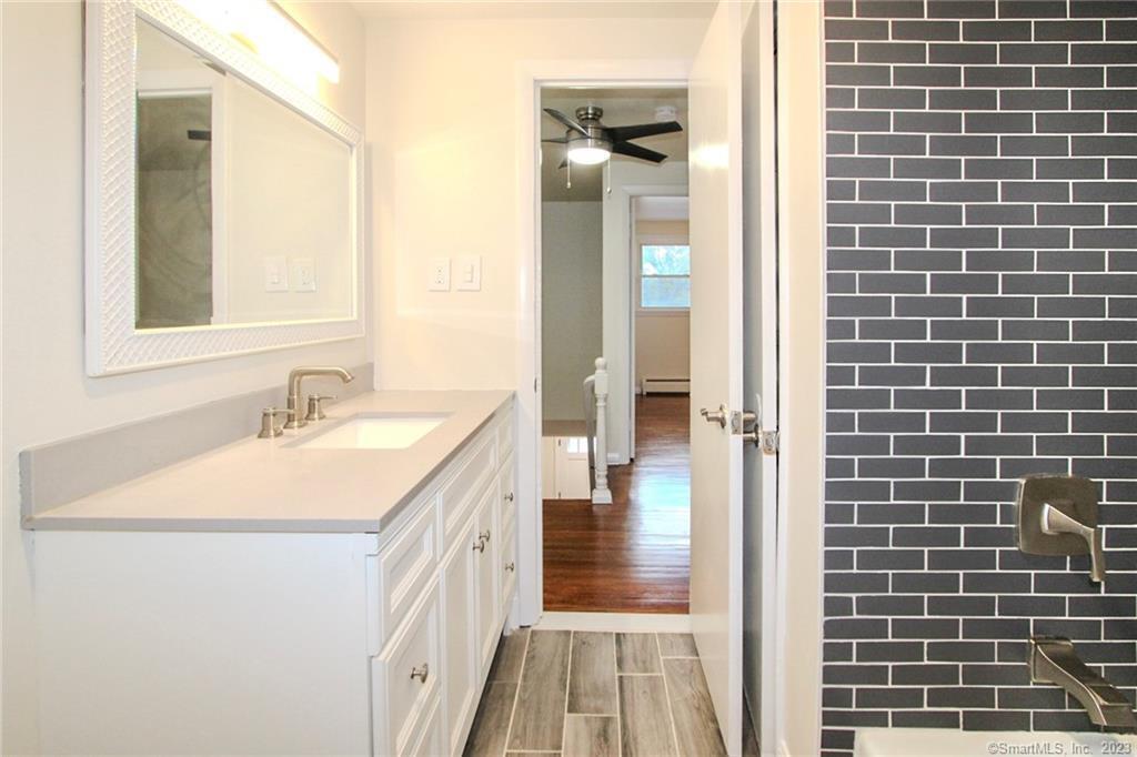 39 Main St Unit 39, East Hartford, CT 06118 - Room for Rent in East ...