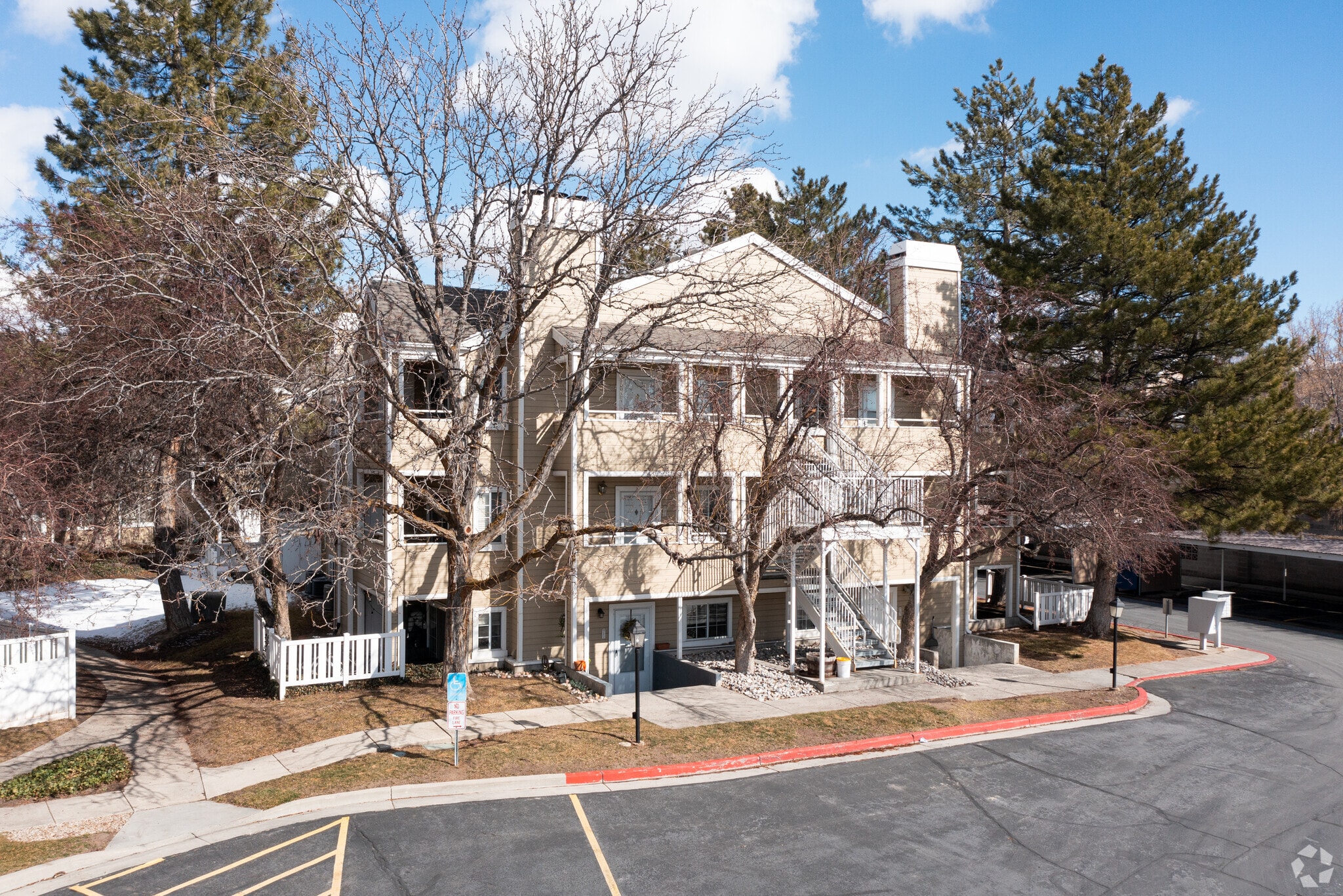 Polo Club Condos - 1454 E Foxboro Dr Salt Lake City, UT 84106 ...