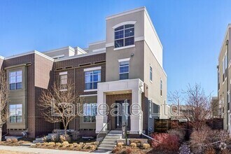 Willow Park East at Stapleton Apartments for Rent with Hardwood Floors ...