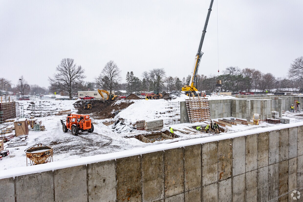 Forty Forty Flats - Apartments in Edina, MN | Apartments.com