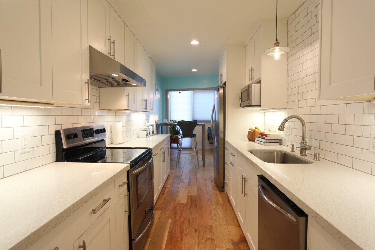 2137 Otis Dr Unit 220, Alameda, CA 94501 - Condo for Rent in Alameda ...