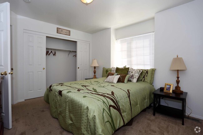 Oakstone Apartments - Clearfield, UT | Apartments.com