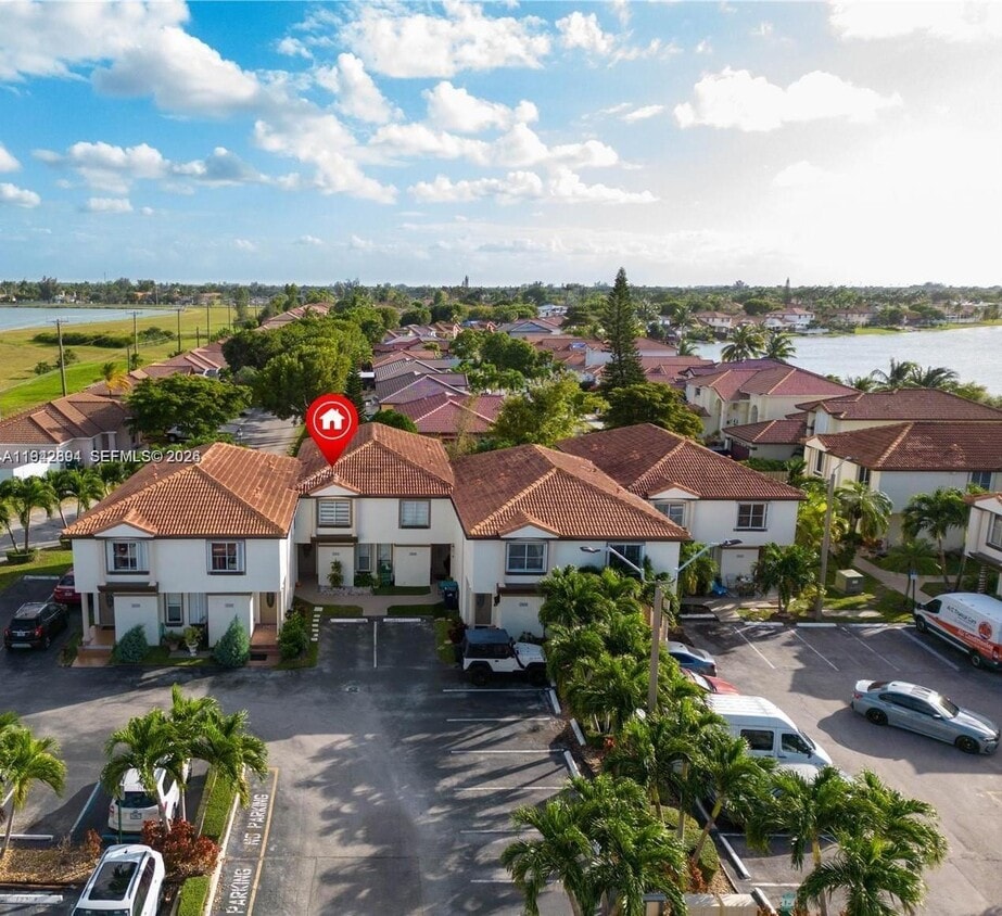 12304 NW 10Th Ln, Miami, FL 33182 - Townhome Rentals in Miami FL ...