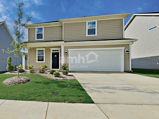 Burnside at Biltmore Park Apartments for Rent with a Garage - Asheville ...