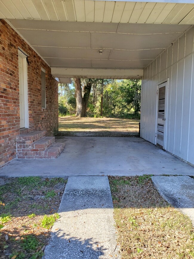 230 SW Lemoyne Ave, Madison, FL 32340 - House Rental in Madison, FL | Apartments.com