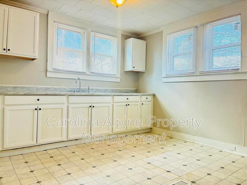 708 Legrand St, Shelby, NC 28150 - House Rental in Shelby, NC ...