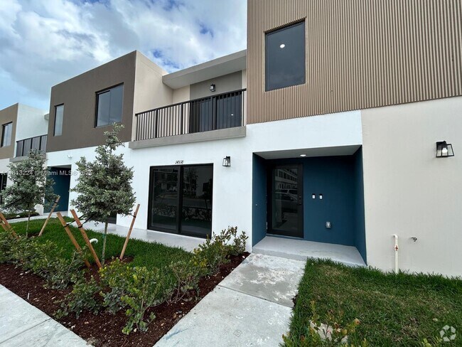 Salem FL Condos for Rent with Garages