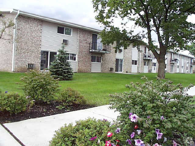 Park Ridge Commons Apartments - Des Plaines, IL | Apartments.com
