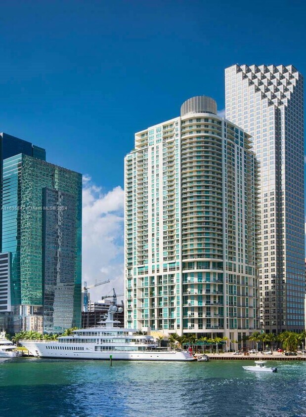 300 S Biscayne Blvd Unit T-1803, Miami, FL 33131 - Condo for Rent in ...