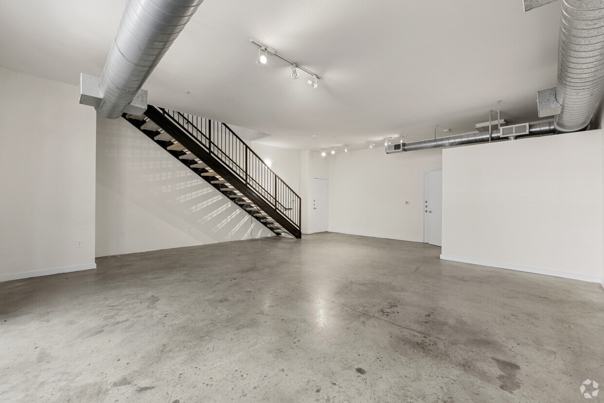 Trinity Loft - 1403 Slocum St Dallas, TX 75207 | Apartments.com