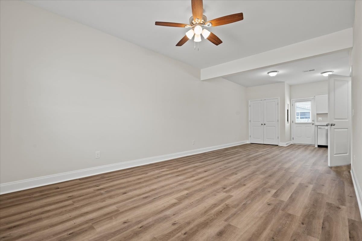 2804 1/2 Alligator Rd, Effingham, SC 29541 - Townhome Rentals in ...