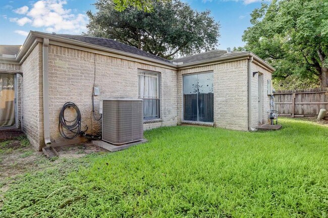 11123 Kitty Brook Dr, Houston, TX 77071 - House Rental in Houston, TX ...