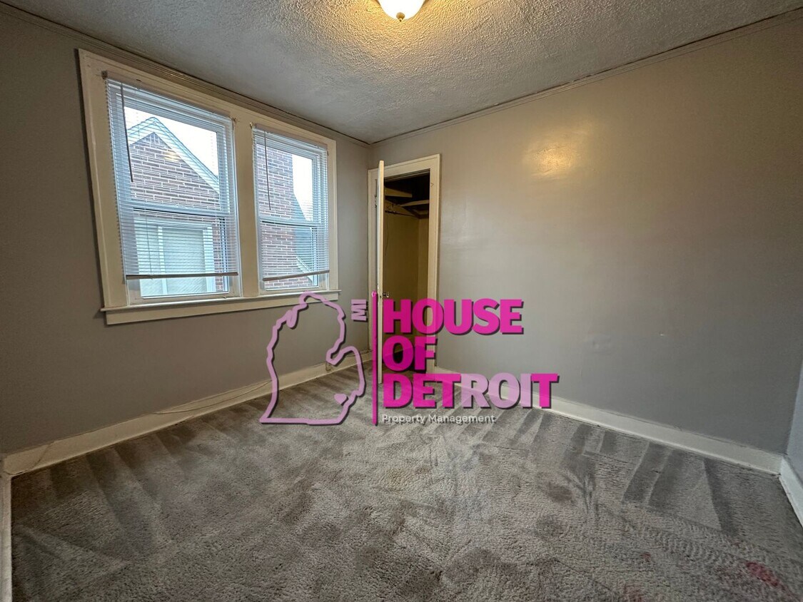 3236 Buena Vista St Unit 3236 Buena Vista UPPER, Detroit, MI 48238 ...