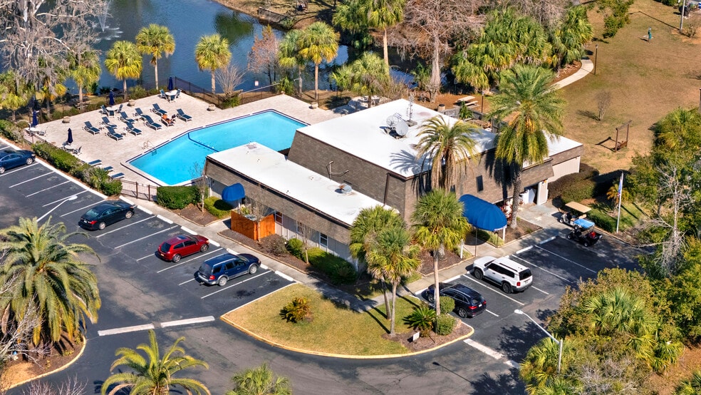 Apartments for Rent with a Walk-In Closet Near Reddick-McIntosh FL ...