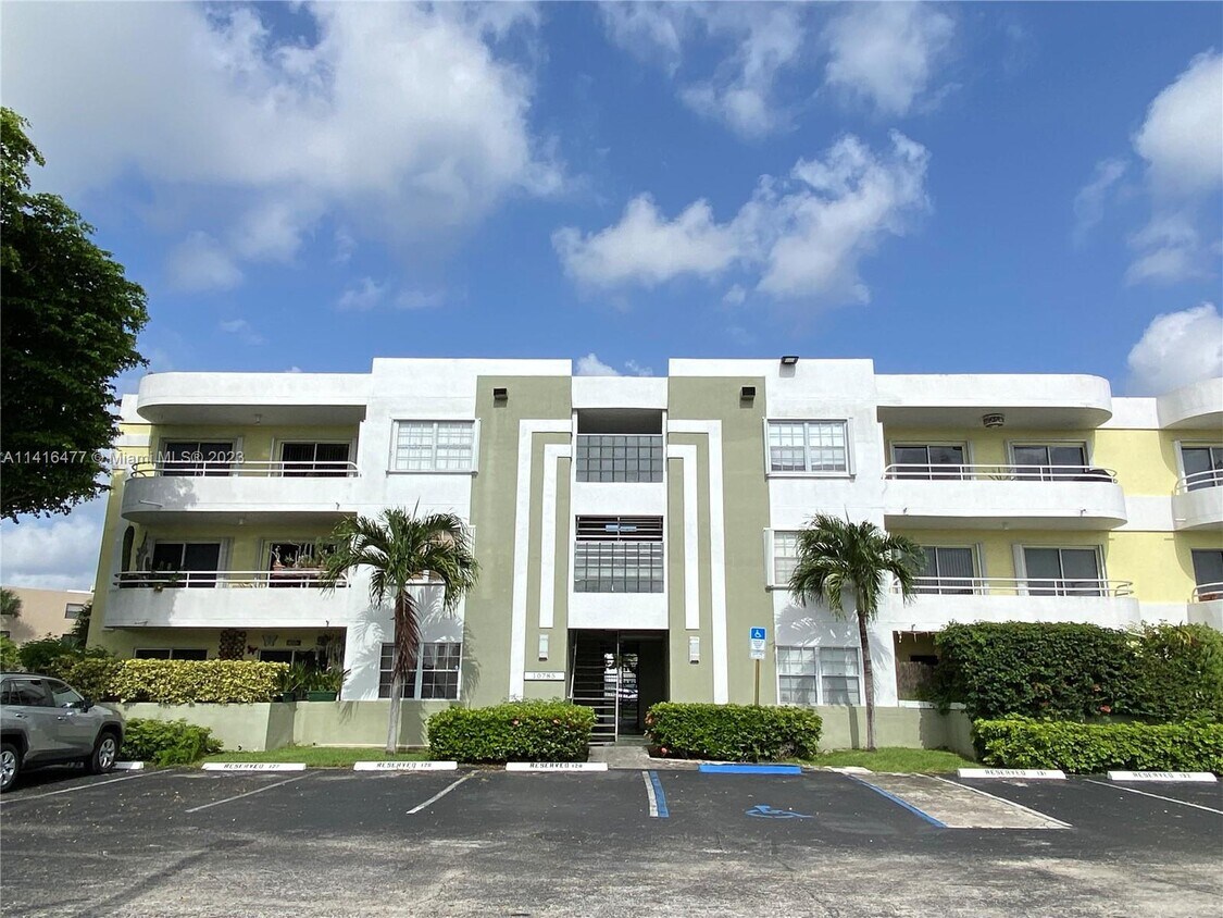 10785 SW 108th Ave Unit 302, Miami, FL 33176 - Condo for Rent in Miami ...