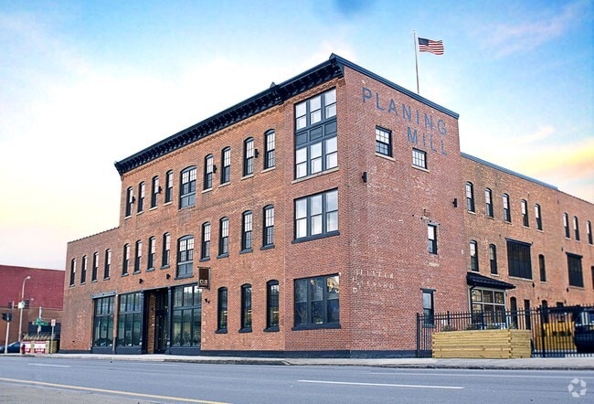 Willert Park Apartments for Rent with Hardwood Floors - Buffalo, NY - 2 ...