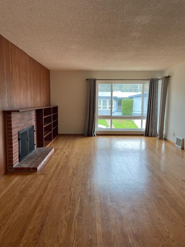 2371 Whitman Way, San Bruno, CA 94066 - House Rental in San Bruno, CA ...