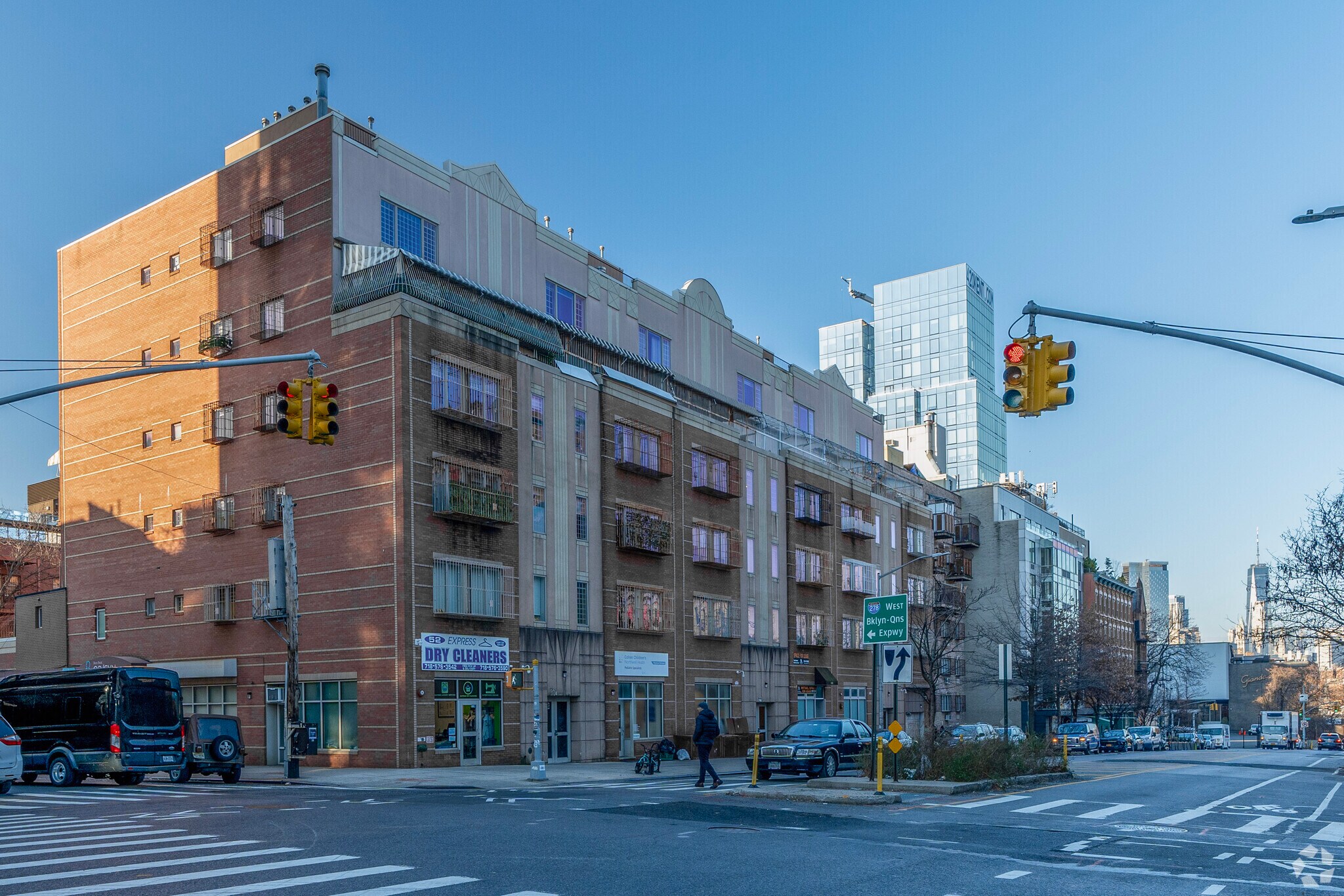 52 Broadway, Brooklyn, NY 11249 - 52 Broadway Brooklyn, NY 11249 ...