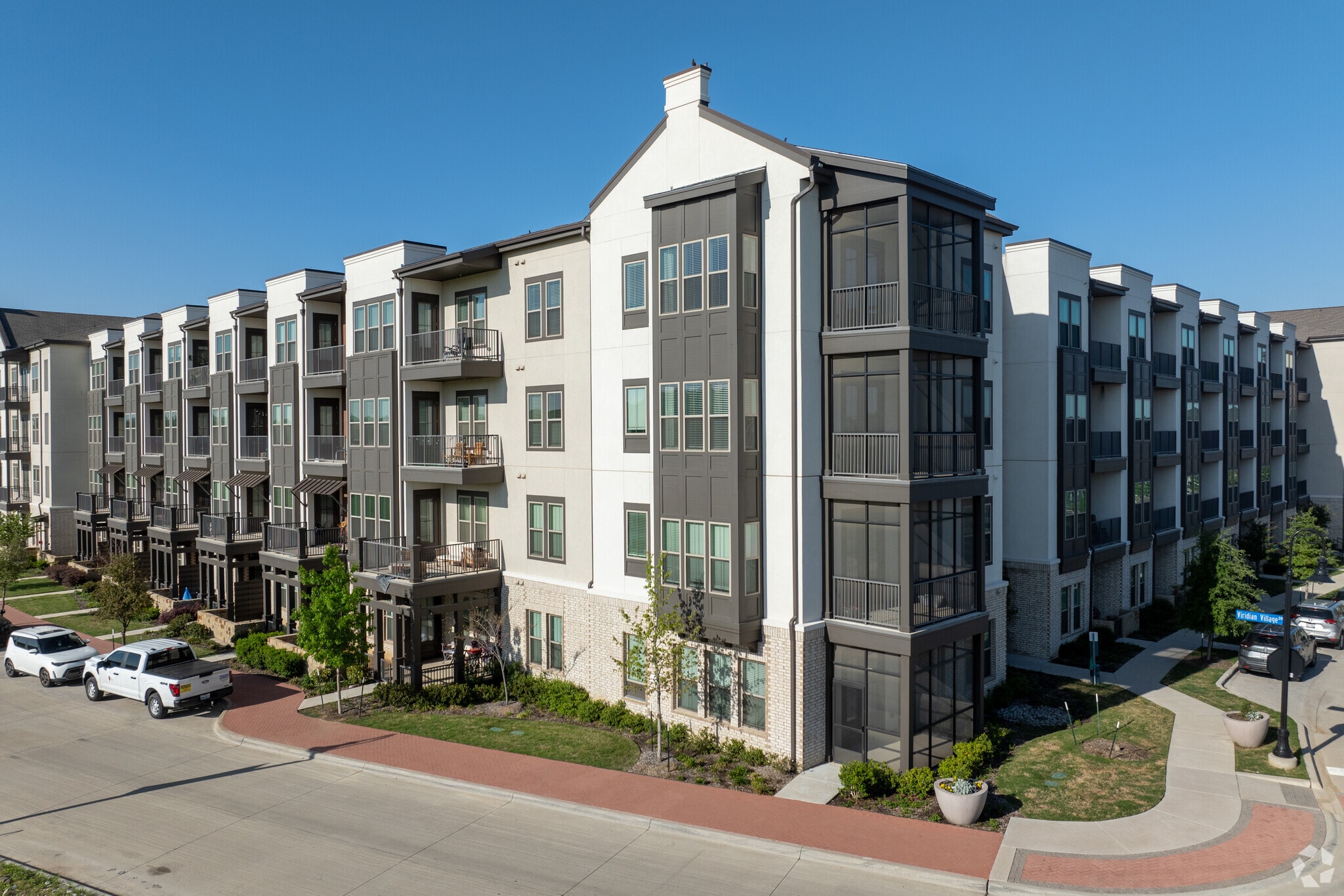 The Louise - 4151 Viridian Village Dr Arlington, TX 76005 | Apartments.com