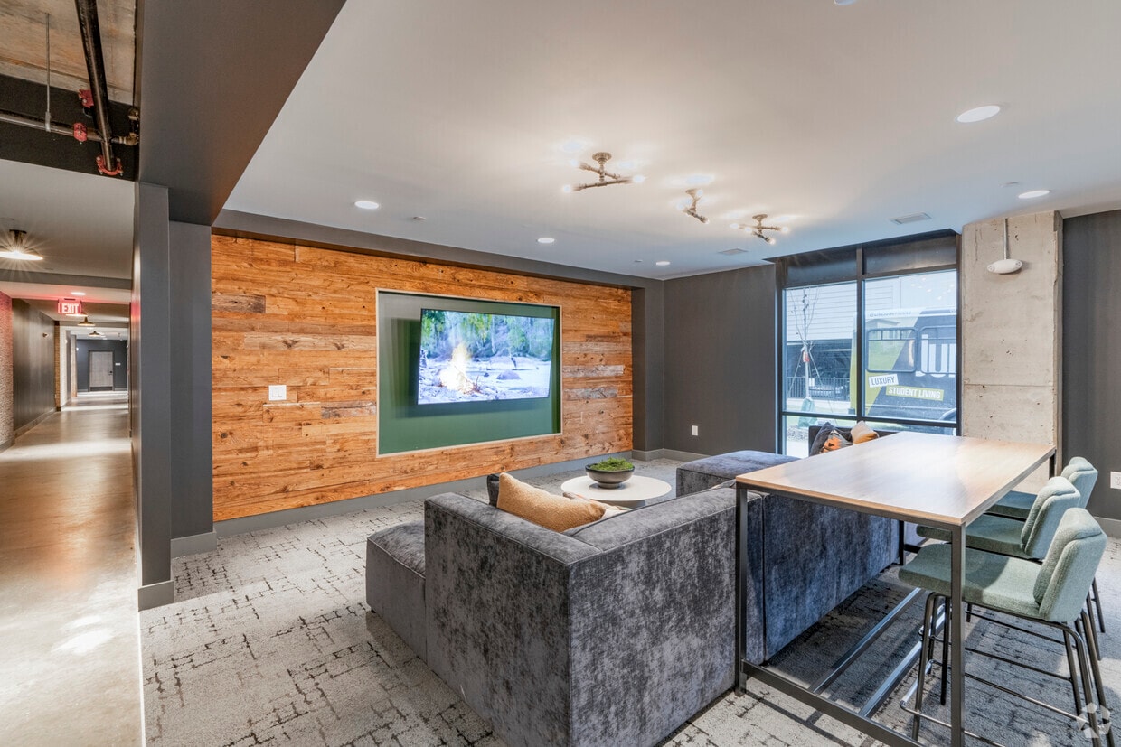 Junction 49 - 7521 Twitter Ln Charlotte, NC 28213 | Apartments.com
