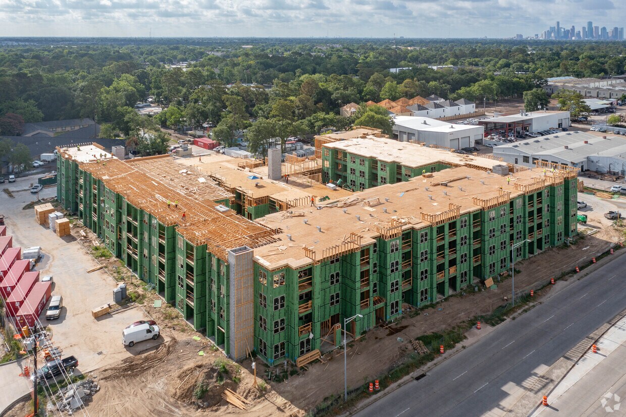 Dakota at Shepherd - 4840 N Shepherd Dr Houston, TX | Apartments.com