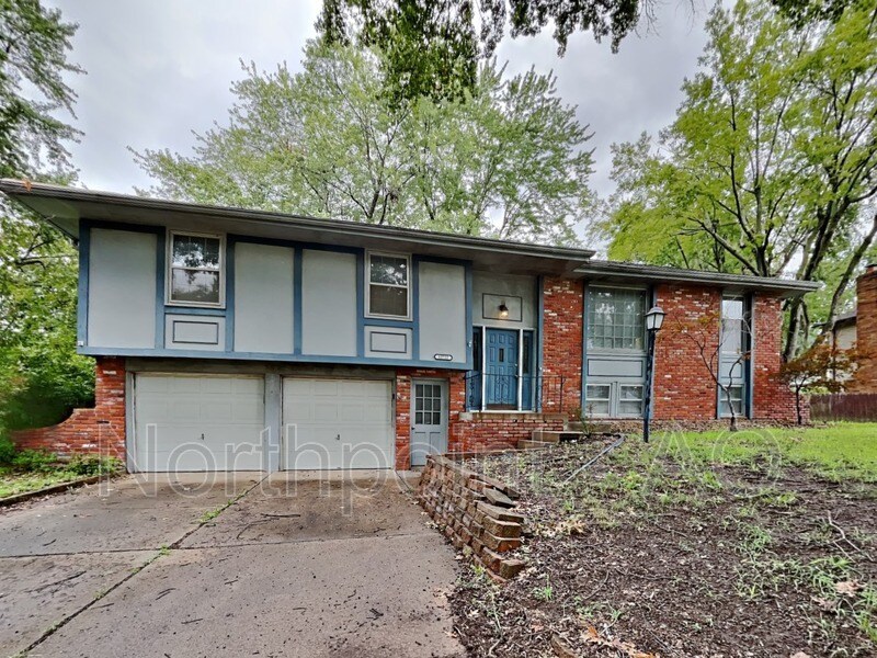 12722 Manchester Ave, Grandview, MO 64030 - House Rental in Grandview ...