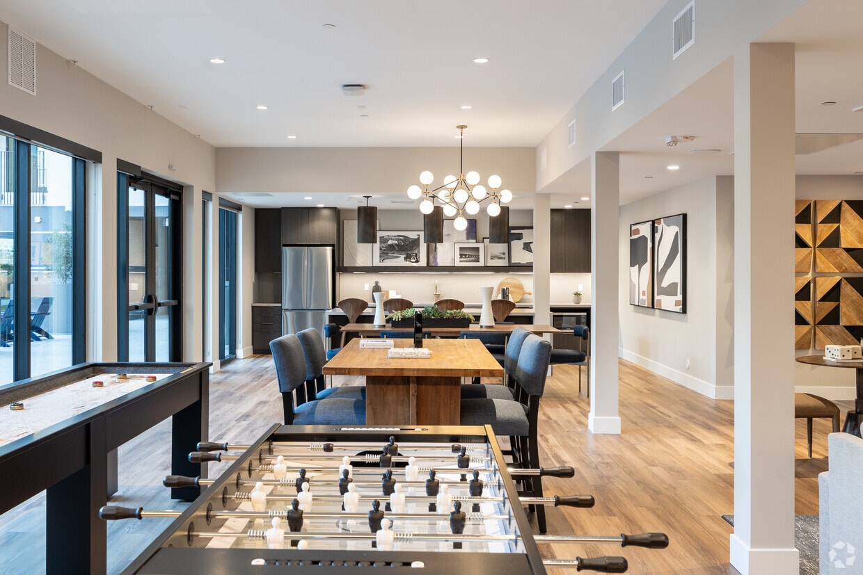 The DeMilo - 201 N La Brea Ave Inglewood, CA 90301 | Apartments.com
