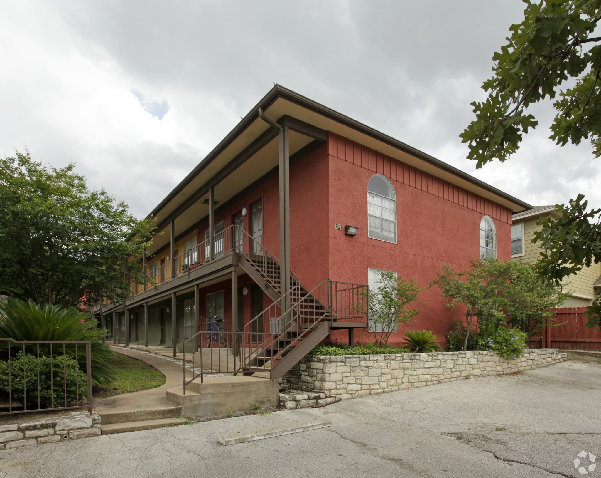 The Pepper Tree - 304 E 34th St Austin, TX 78705 | Apartments.com